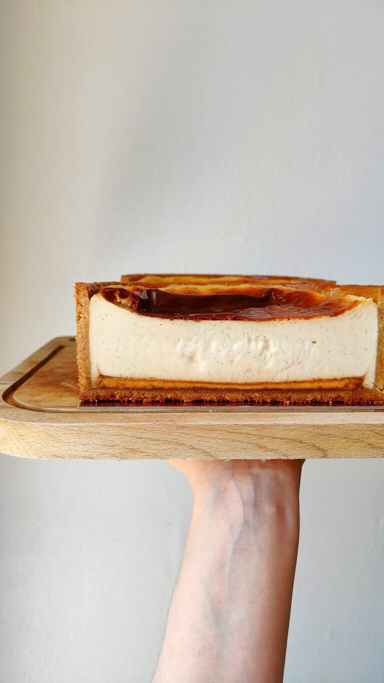 Flan Pâtissier vanille et insert praliné aux noix de macadamia | Luna ...